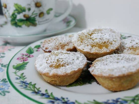 Mini Treacle Tarts - Farmersgirl Kitchen