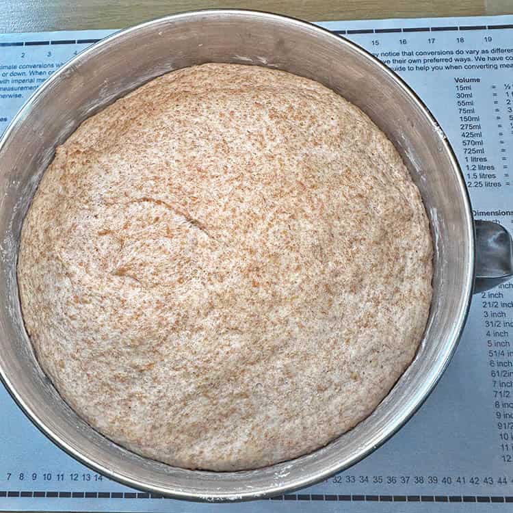 The National Loaf (WW2 Wholemeal Bread) - Farmersgirl Kitchen