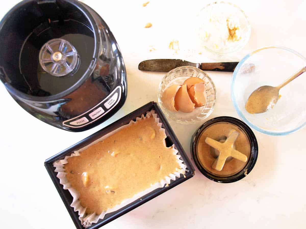 How to make Brilliant Blender Banana Bread - Farmersgirl Kitchen