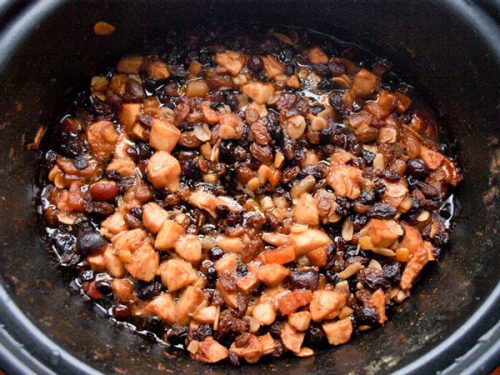 How to make Easy Slow Cooker Mincemeat - Farmersgirl Kitchen