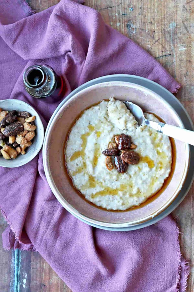 Perfect Scottish Porridge (Oatmeal) - Farmersgirl Kitchen