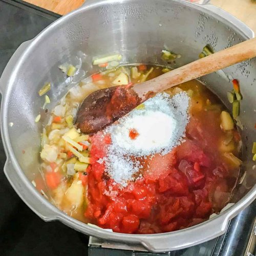 Runner Bean Chutney with Tomato & Chilli - Farmersgirl Kitchen