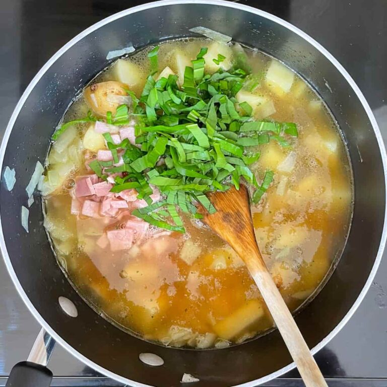 Wild Garlic Chowder - Farmersgirl Kitchen