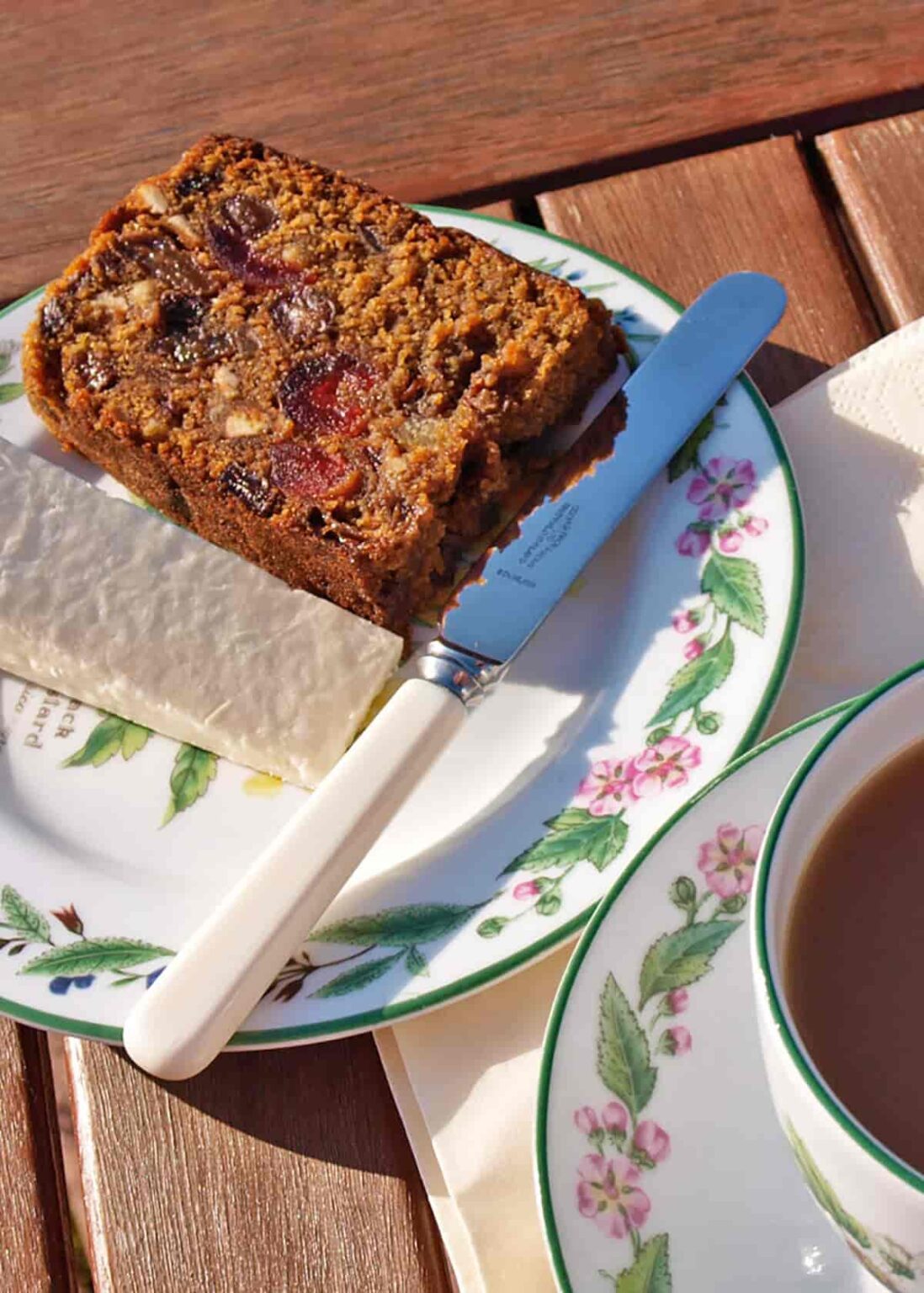 Yorkshire Barm Brack (Fruit Cake) - Farmersgirl Kitchen