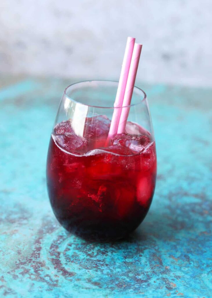 Blackberry and Vanilla Cordial - Farmersgirl Kitchen