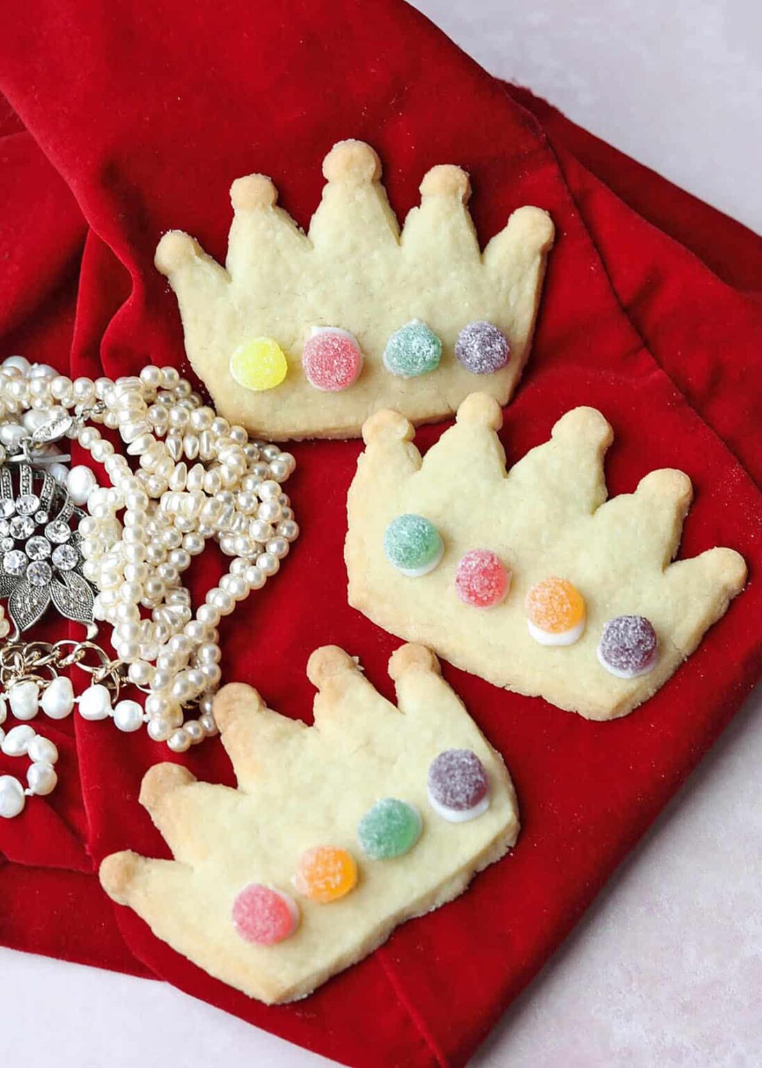 Coronation Cookies (Shortbread Crowns) - Farmersgirl Kitchen