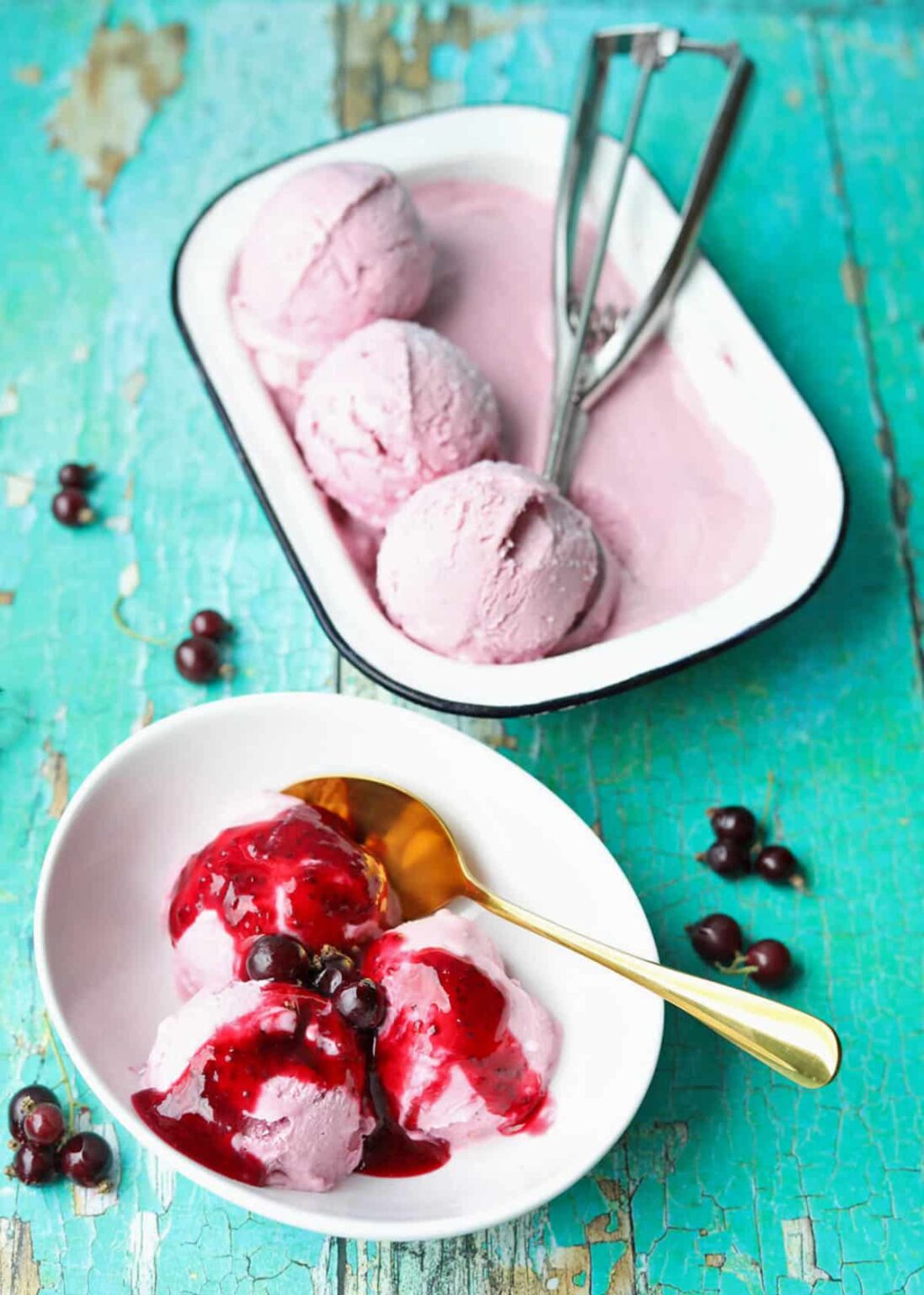 No Churn Blackcurrant Ice Cream - Farmersgirl Kitchen