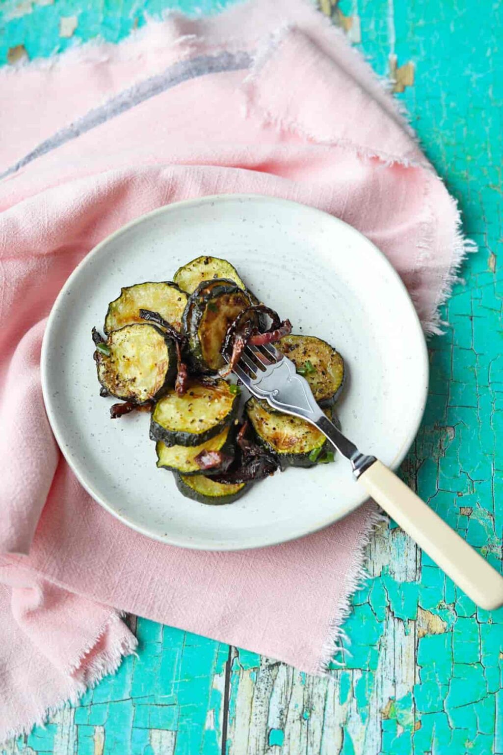 Air Fryer Courgettes with Garlic and Lime - Farmersgirl Kitchen