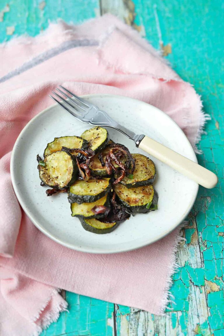 Air Fryer Courgettes with Garlic and Lime - Farmersgirl Kitchen