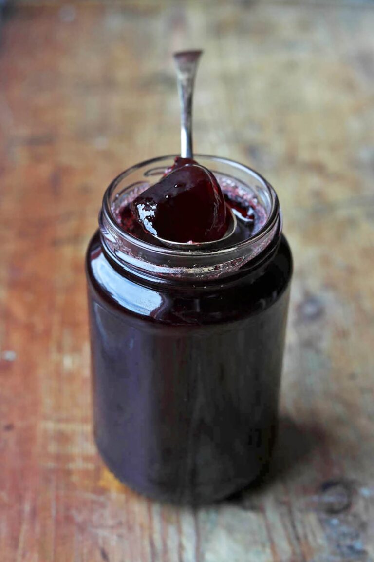 Sloe Gin Jelly - Farmersgirl Kitchen