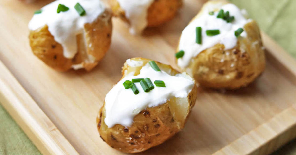 Air Fryer Mini Baked Potato Canapes - Farmersgirl Kitchen