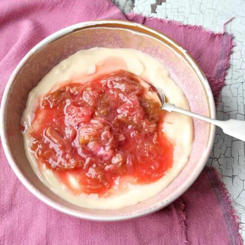 Rhubarb Compote (Stewed Rhubarb) - Farmersgirl Kitchen