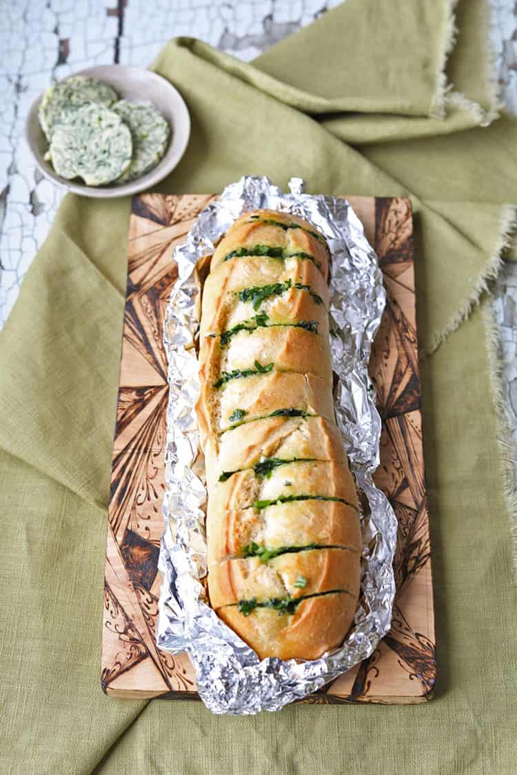 Garlic Bread with Wild Garlic - Farmersgirl Kitchen