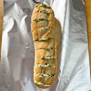 Garlic Bread with Wild Garlic - Farmersgirl Kitchen