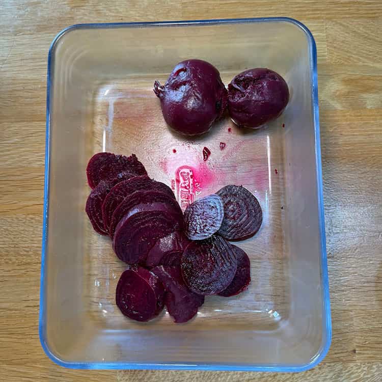 EASY PICKLED BEETROOT - Farmersgirl Kitchen