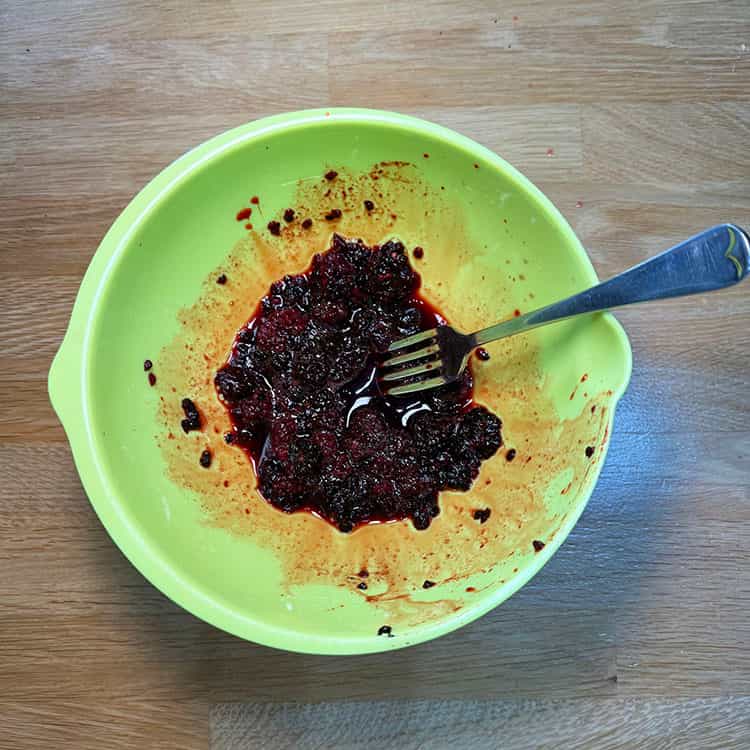 Blackberry Vinegar - Farmersgirl Kitchen