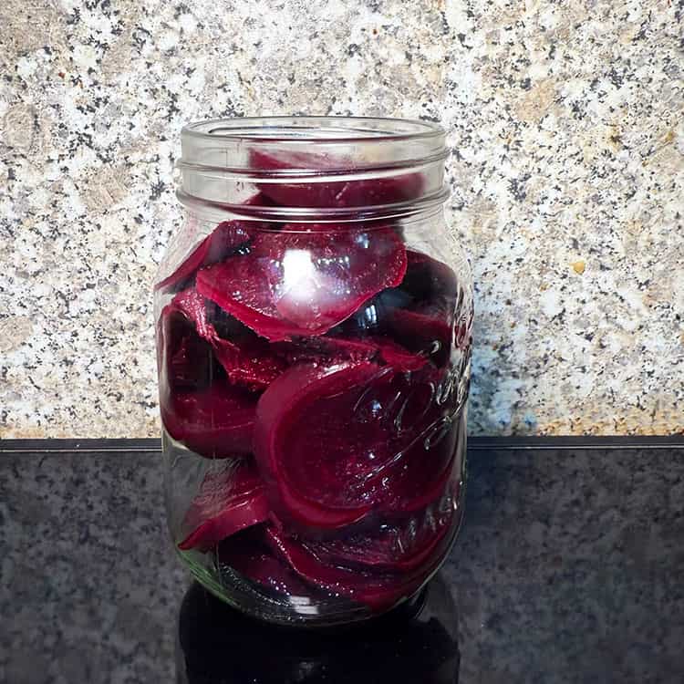 EASY PICKLED BEETROOT - Farmersgirl Kitchen