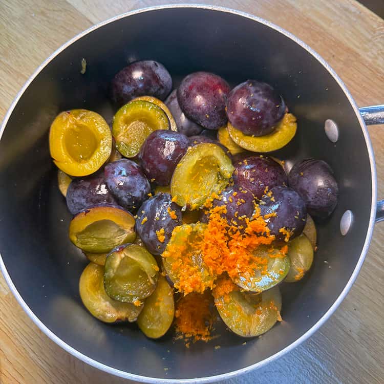 PLUM COMPOTE WITH ORANGE - Farmersgirl Kitchen